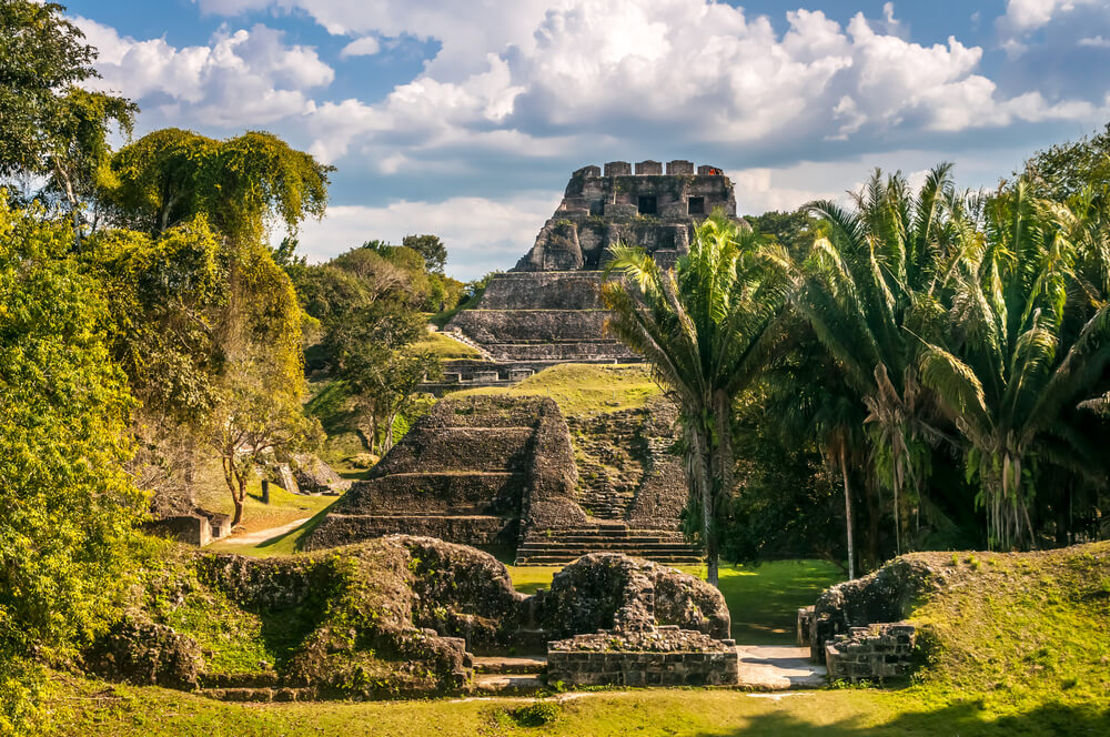 Explora las fascinantes ruinas mayas de Belice - Mi Viaje